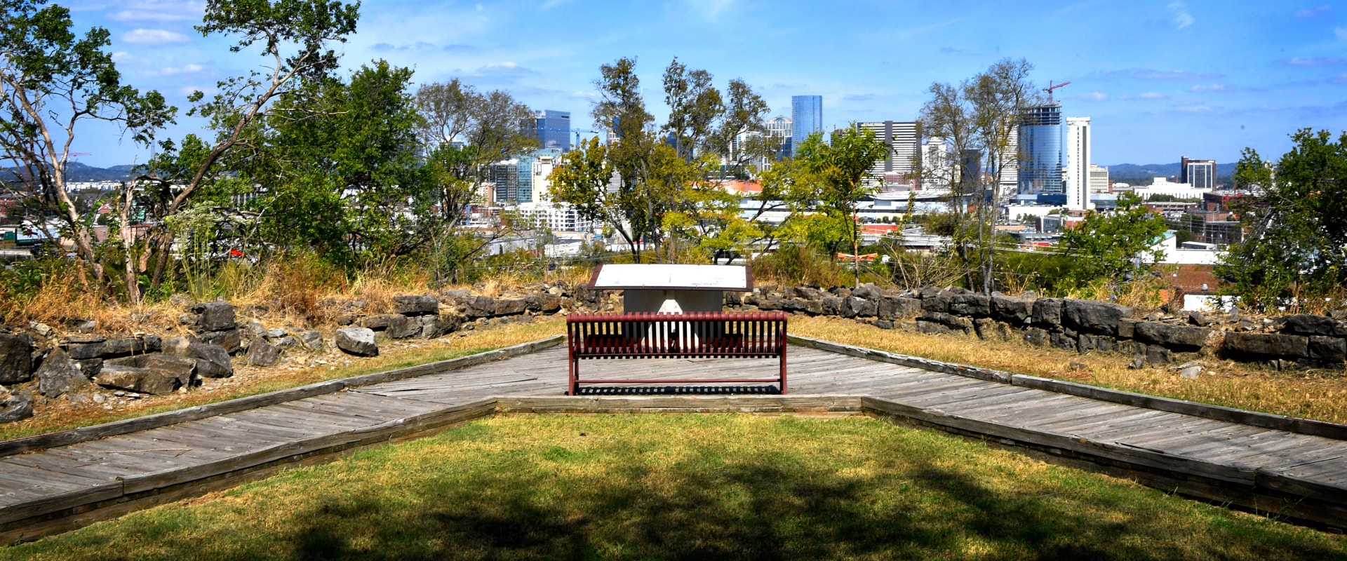 Explore Fort Negley Visitors Center & Park